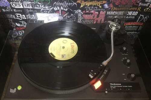 Ппроигрыватель винила technics sl 1900. 220v