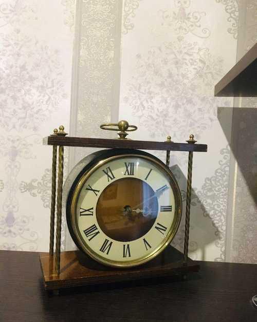 Продам старинные часы «Весна» 1974 го