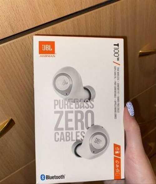 Беспроводные наушники JBL T100TWS