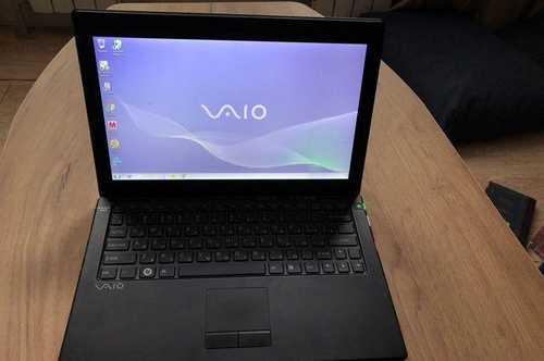 Ноутбук Sony vaio VPC-X11S1R