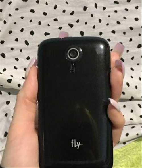 Телефон Fly IQ239