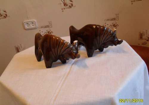 Фигурки быков (из СССР)