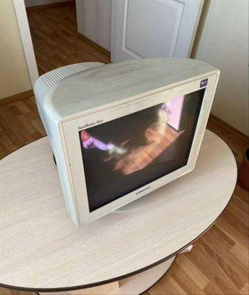 Монитор прошлого века
