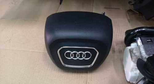 Накладка, Заглушка руля Audi Q7