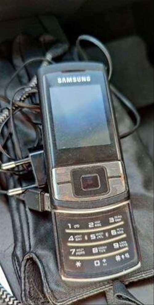 Телефон Samsung C3050