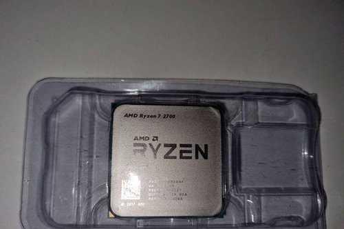 Процессор Ryzen R7 2700