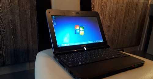 Нетбук Toshiba NB200-12J