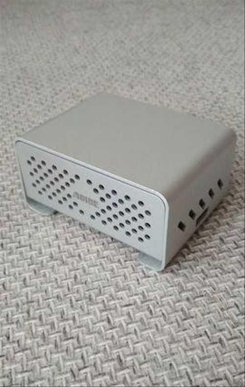 Raspberry pi 3 b+ + aoide DAC II + ugeek корпус