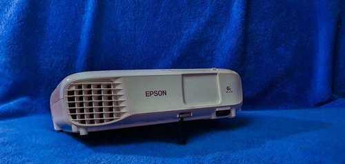 FullHD Проектор Epson EB-FH06