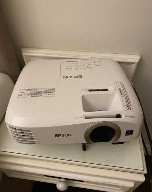 Проектор epson EH TW5300