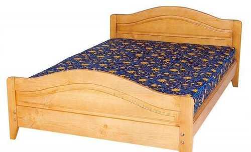 Кровать из массива для дачи