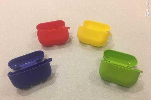 Чехлы на AirPods 2/3/Pro