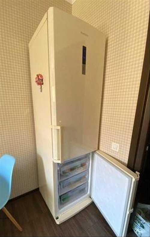 Холодильник samsung RL50rrcvb, двухкамерный, беж