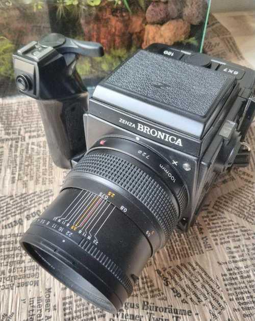 Среднеформатная фотокамера Bronica GS-1 6х7