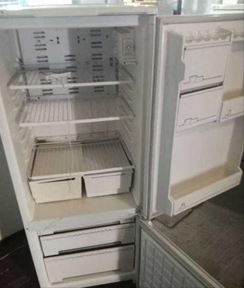 Холодильник бу Бирюса18 в Омске