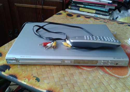 DVD проигрыватель Philips DVP3011/51