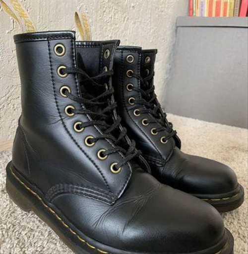 Dr martens vegan original