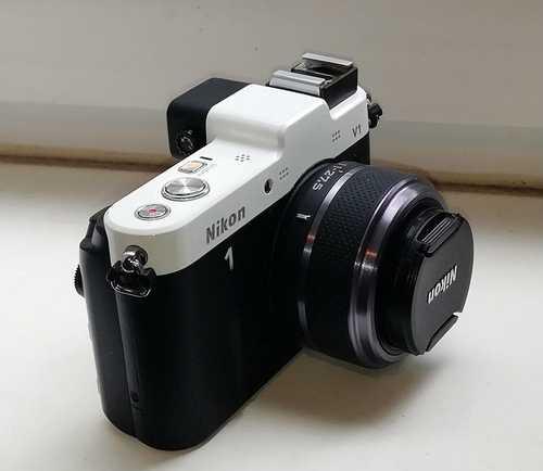 Nikon 1 v1 + 2 объектива + допы (возм. обмен)