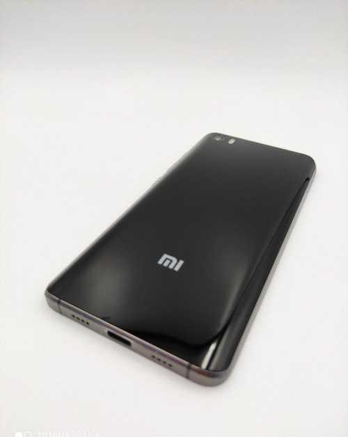 Xiaomi Mi5 3/32 Gb Black