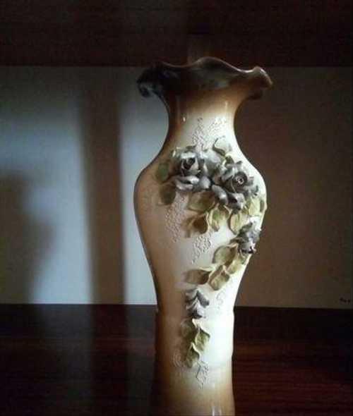 Авито купить вазу ставрополь. Ваза напольная из гипса. Напольные вазы из гипса своими руками. Роспись гипсовой вазы. Коричневые керамические вазы для цветов.