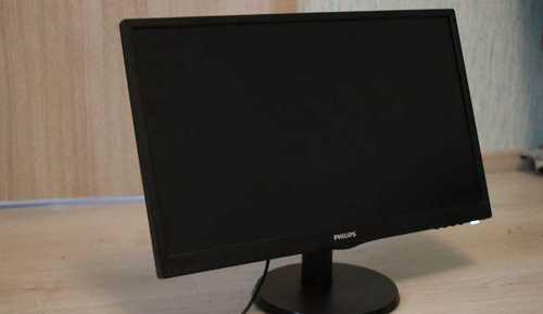 Монитор : Philips 240V5A - 24 Дюйма