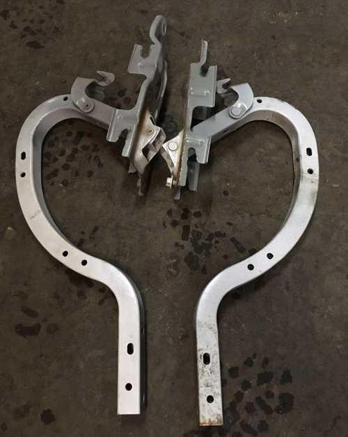 Петли багажника Lexus GS 250 350 450h GS350 12-16г