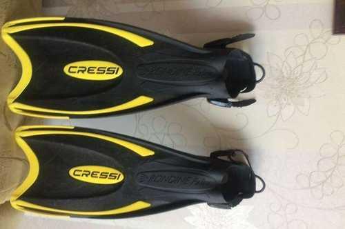 Продам ласты фир cressi произ Италия размер 39-41