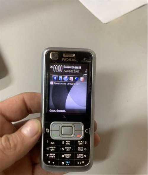 Телефон Nokia 6120c