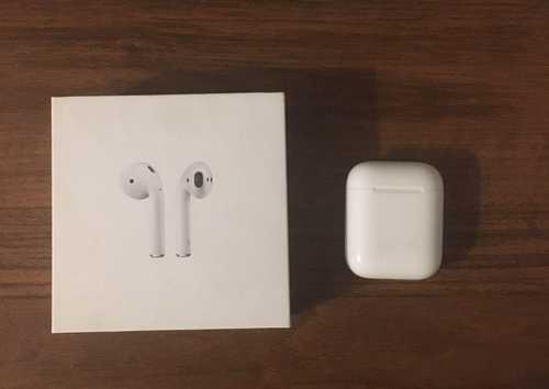 Apple AirPods 1st Gen