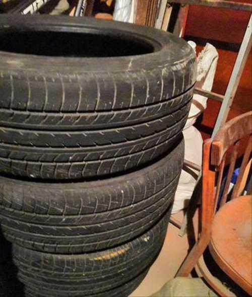 Yokohama bluearth e70bz 215/55 r17 94v