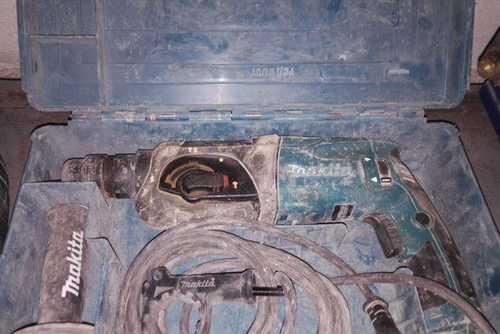 Перфоратор Makita HR 2470