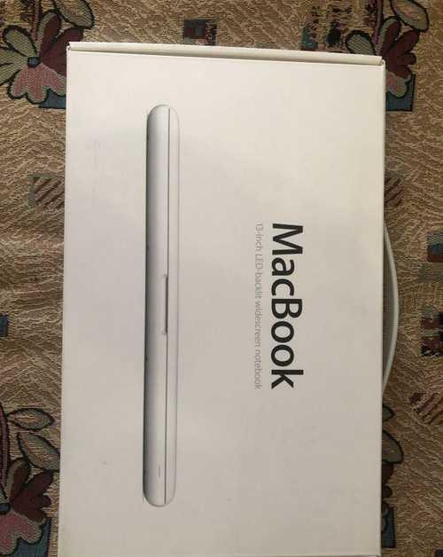 Apple MacBook A1342