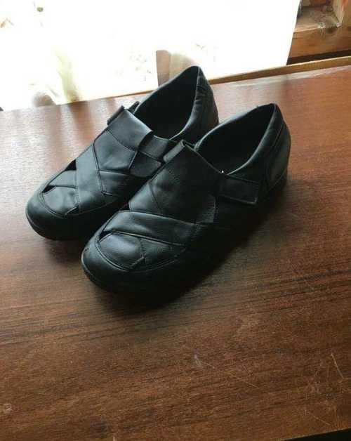 Туфли сандалии