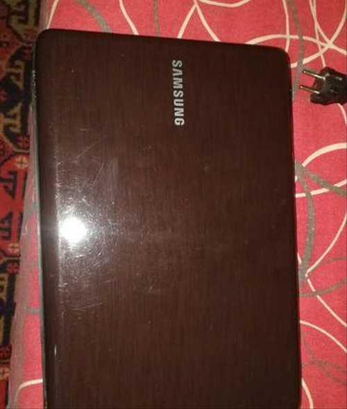 Ноутбук Samsung R520