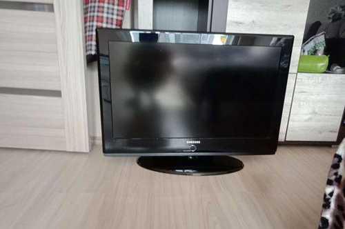 Телевизор на запчасти Samsung