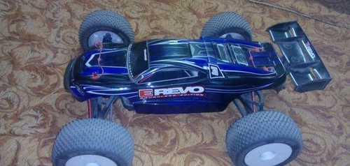 Traxass E-revo Brashles 1/8