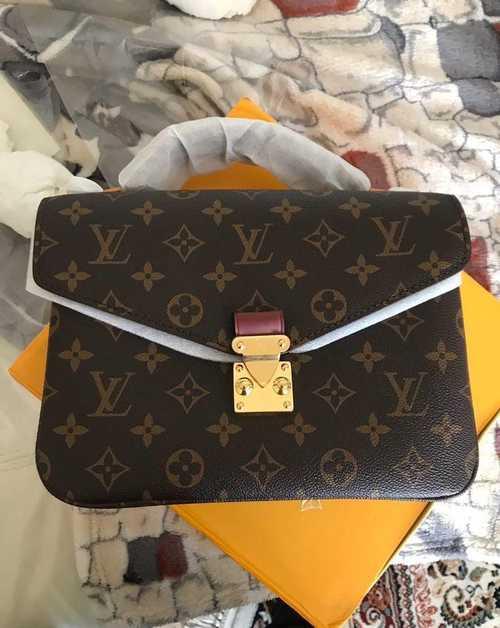Сумка Louis Vuitton