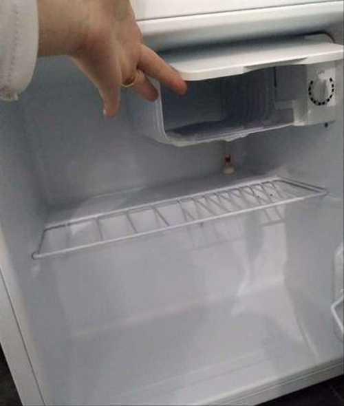 Холодильник, микроволновка, отпариватель