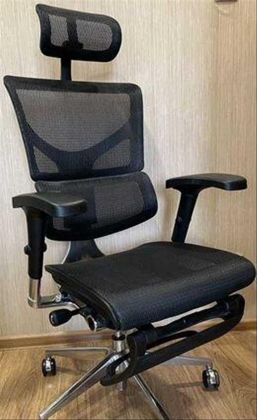 Офисное кресло Expert Sail с подставкой для ног