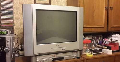 Телевизор Sony 21 Trinitron Bravia