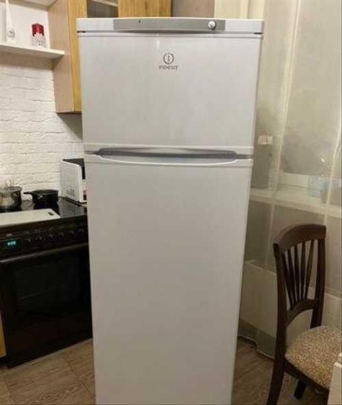 Холодильник Indesit ST 167