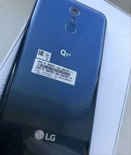 Телефон LG Q7 Plus