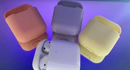Наушники AirPods with With Wireless Charging Case