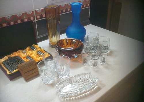 Посуда,колба для кальяна,стаканы,вазы,портсигар