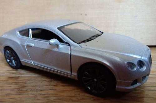 Модель Bentley 1:38