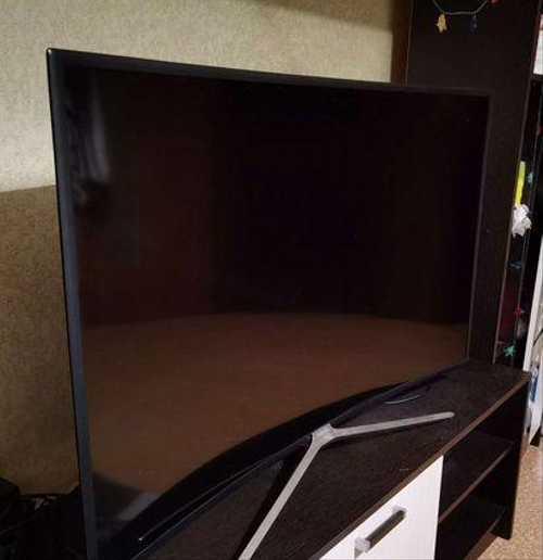 TV Samsung UE49K6550BU