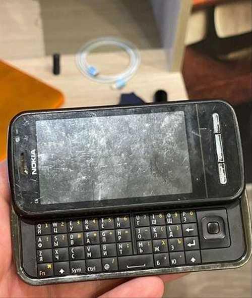 Телефон nokia c6