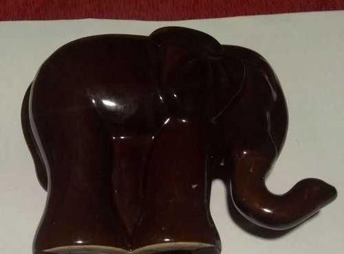 Статуэтка слон из керамики
