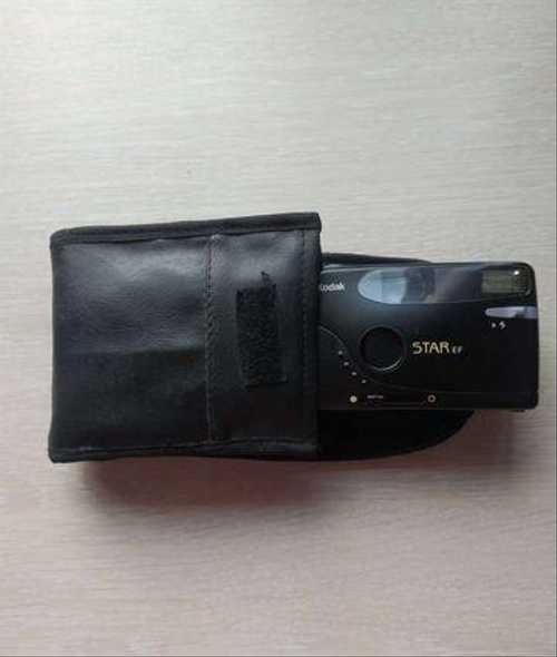 Плёночный фотоаппарат Kodak с чехлом