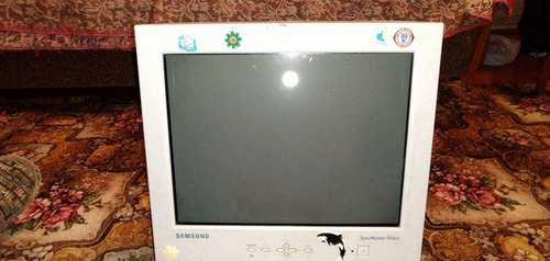 ЭЛТ Монитор 17" Samsung SyncMaster 757DFX S